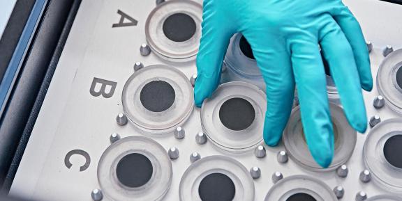 Battery Materials Solutions | Umicore