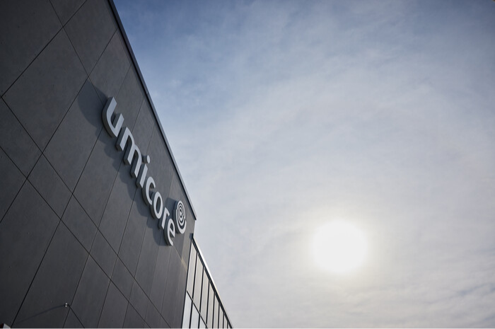 Umicore secures € 499 million | Umicore